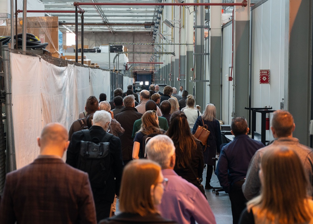 DVIDS - Images - NAVWAR Revitalization Pre-Proposal Conference [Image 5 ...