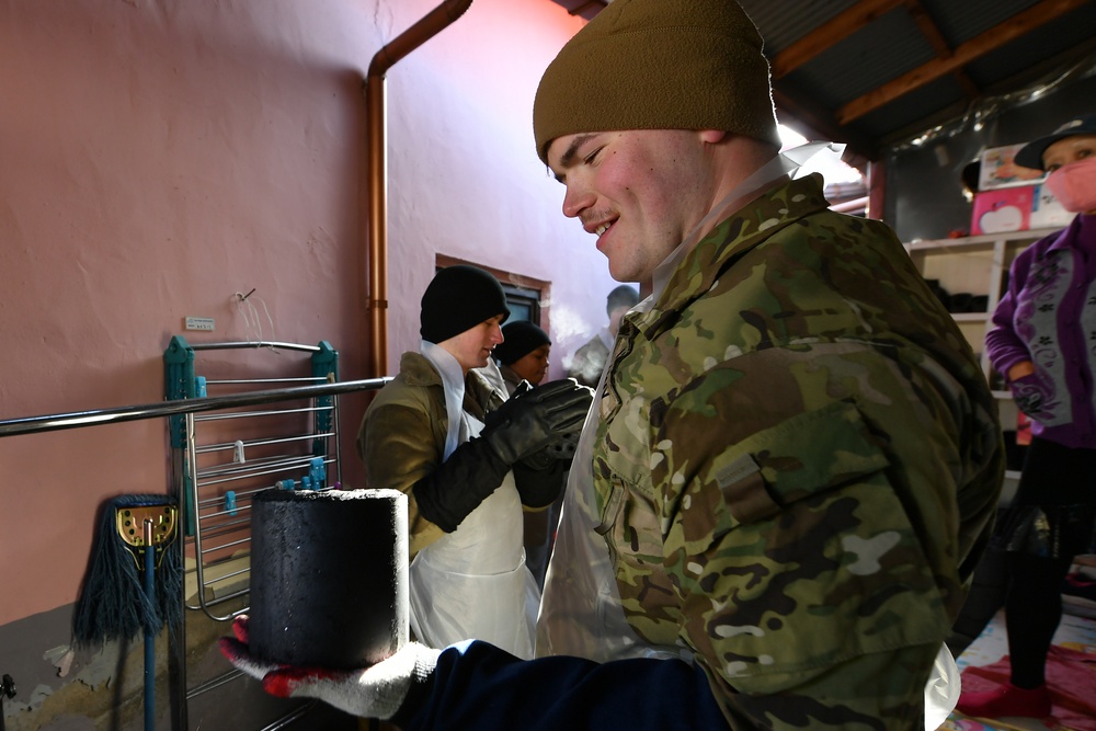 DVIDS - Images - 2ID/RUCD, 210th FAB Charcoal Delivery [Image 2 of 4]