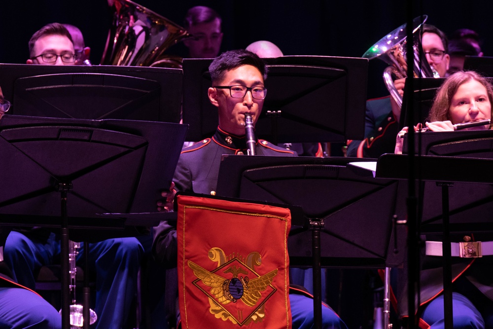 DVIDS - Images - 2nd MAW Band 2022 Christmas Concert [Image 1 of 2]