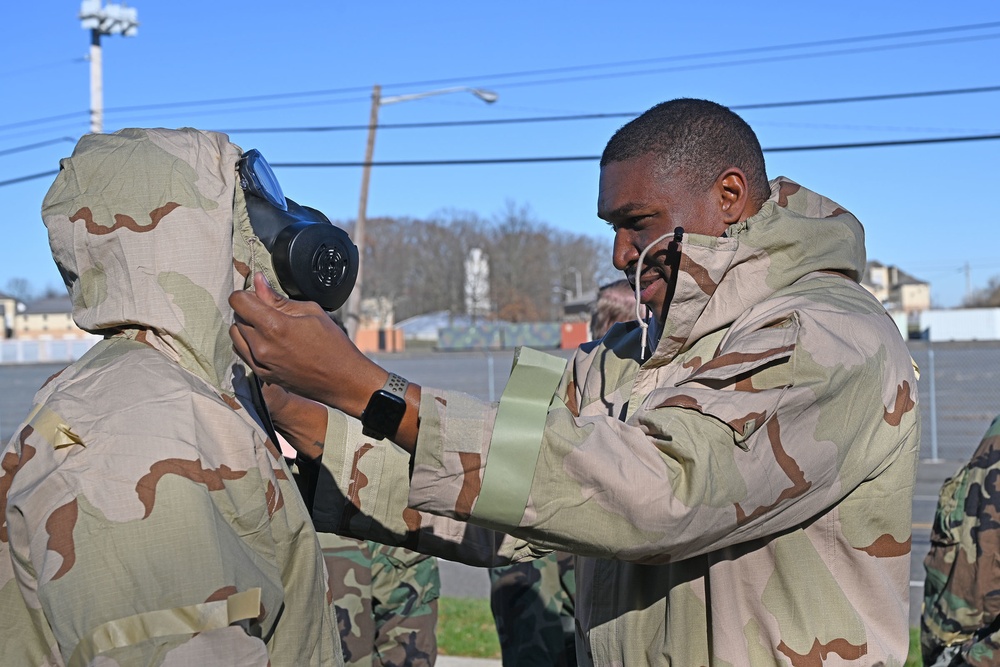 DVIDS - Images - Fort Dix - CBRN Defense Course Training 13 DEC 2022 ...