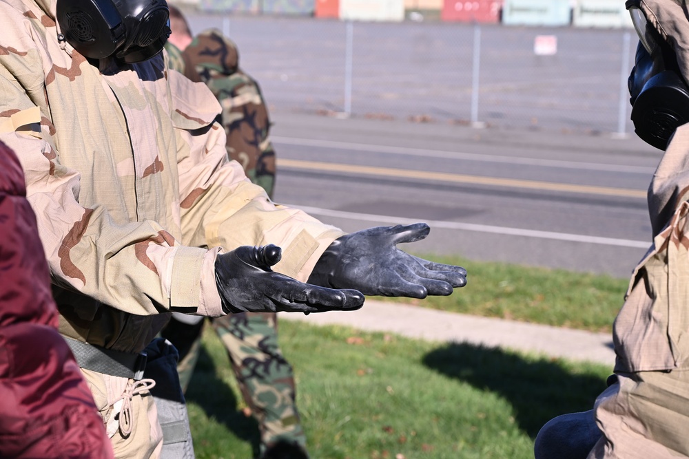 DVIDS - Images - Fort Dix - CBRN Defense Course Training 13 DEC 2022 ...