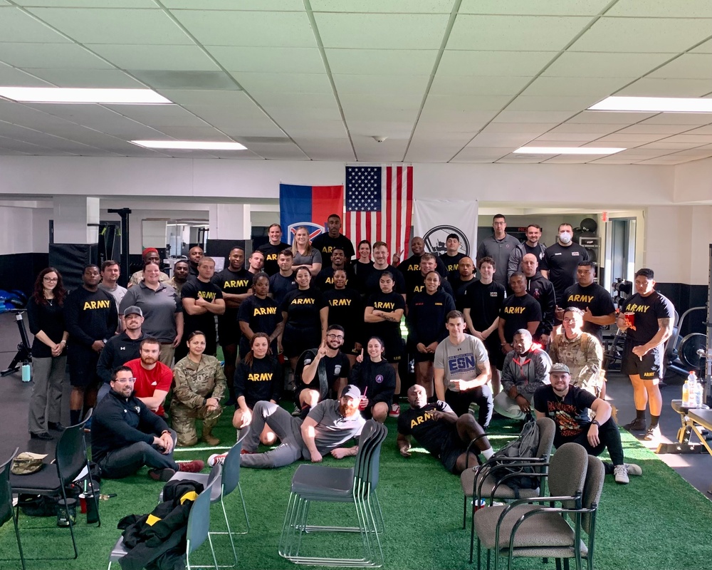 DVIDS - Images - 10th MDSB H2F Weightlifting Competition [Image 2 of 6]