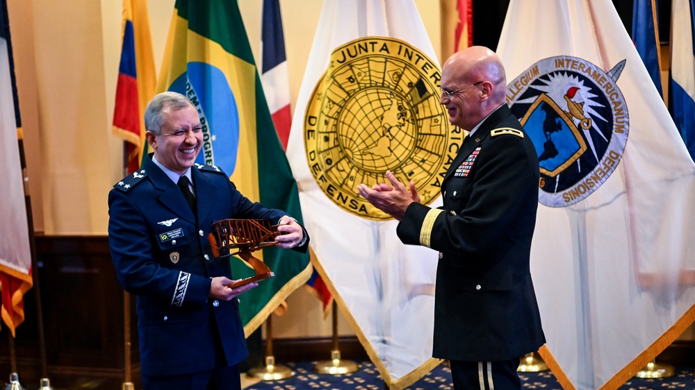 DVIDS - Images - IADC Vice-Director Farewell Ceremony [Image 48 of 75]