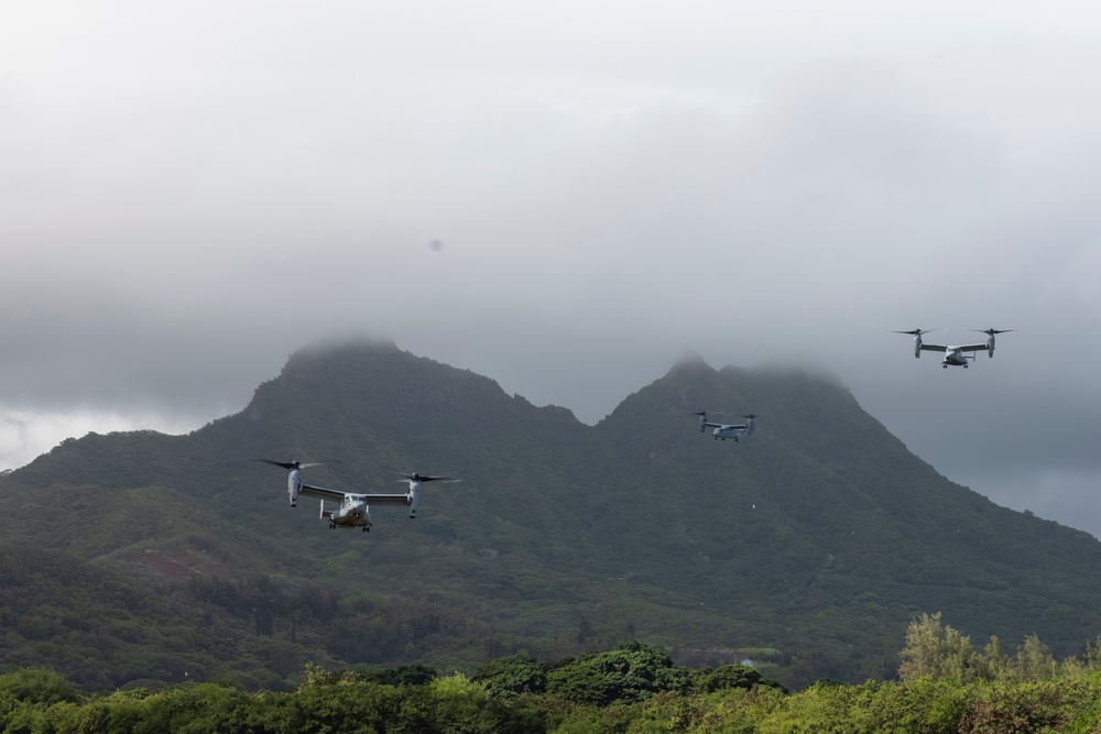 DVIDS - Images - Landing force arrives in Hawaii [Image 1 of 4]