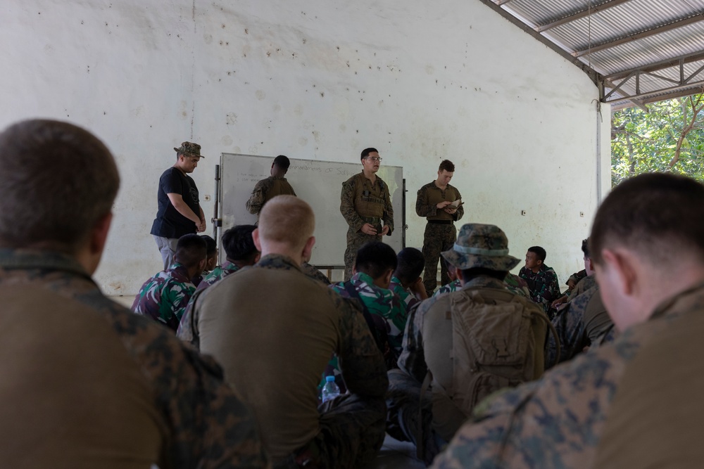 DVIDS - Images - CARAT 22 Jungle Survival Classroom Instruction [Image ...