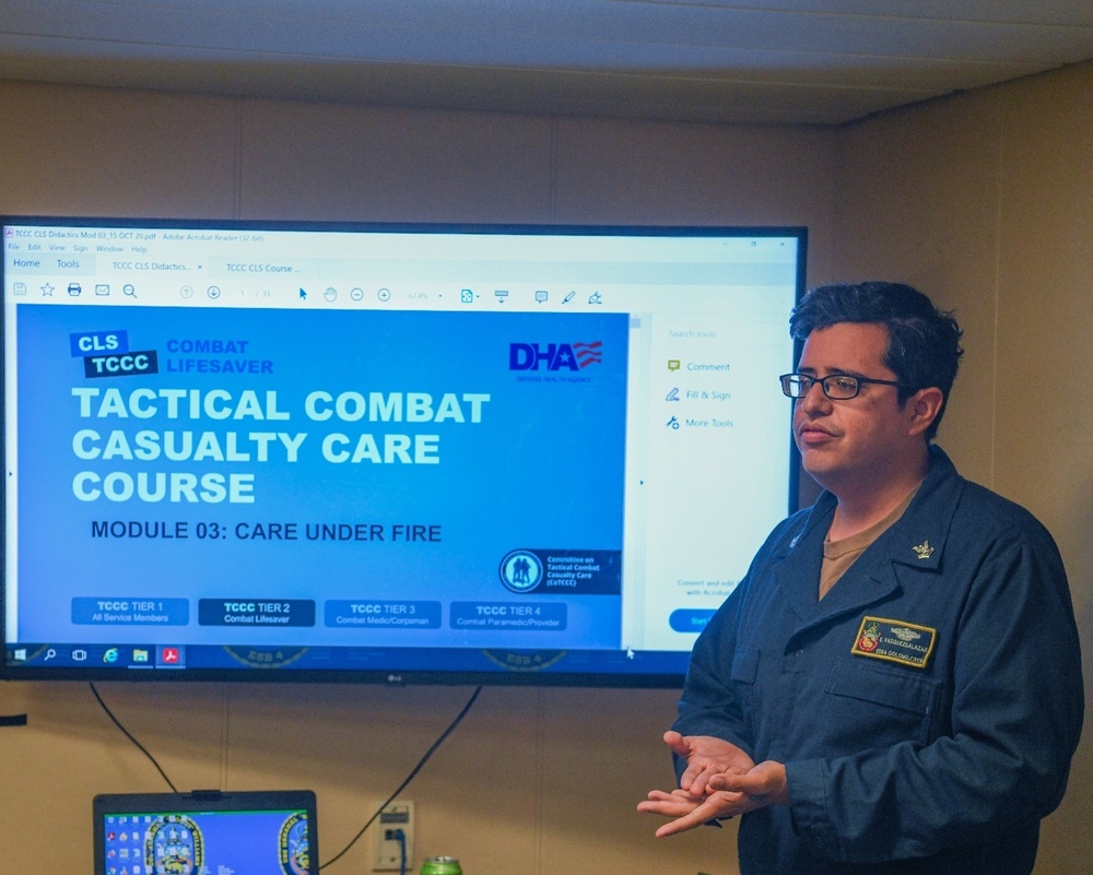 DVIDS - Images - 221216-N-TC338-1007 [Image 1 of 13]