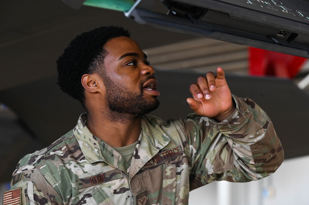 DVIDS - Images - 33rd AMXS 4th quarter load competition