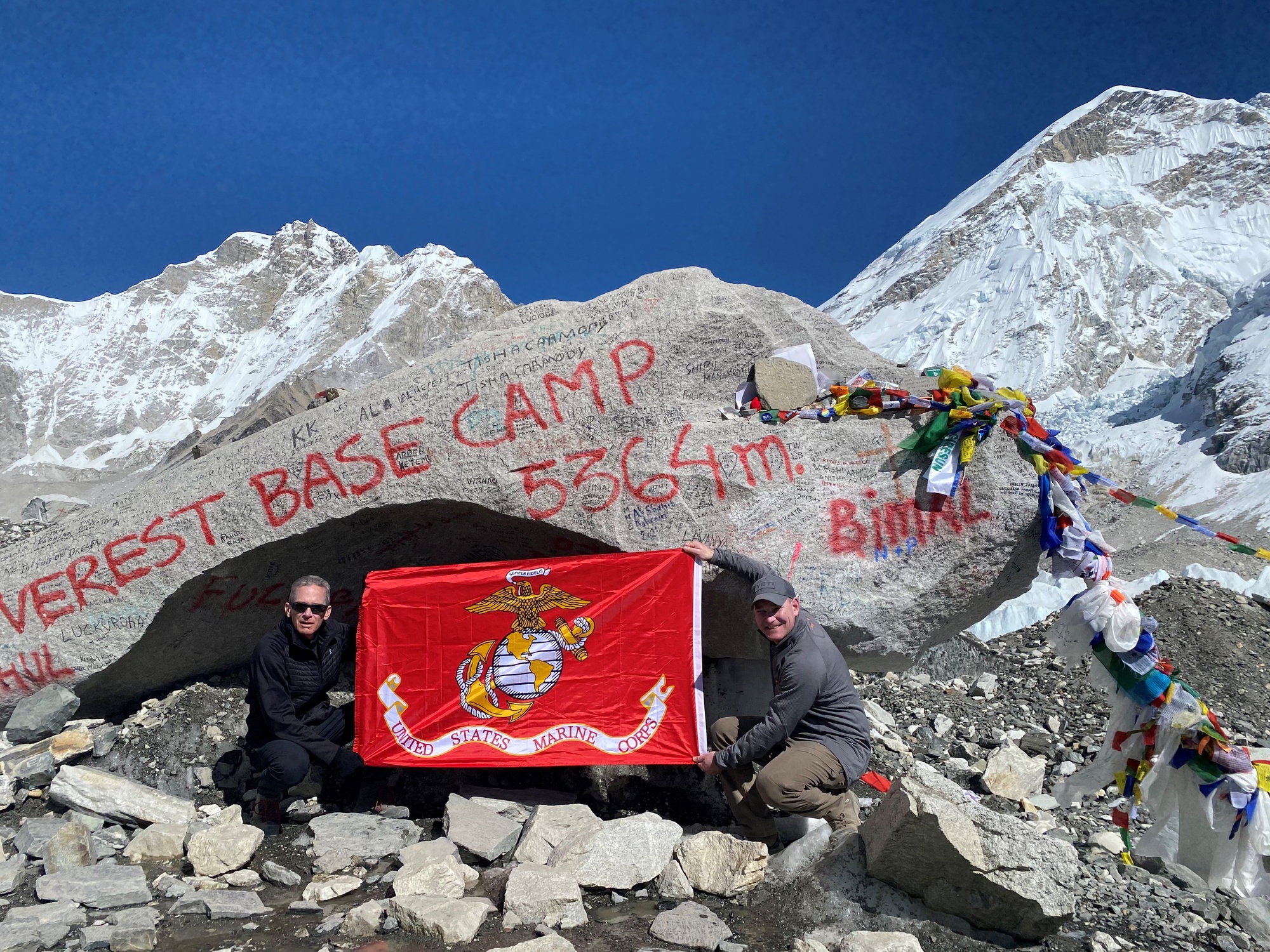 Corps Du Mont Everest The Pinnacle Of Determination And Courage