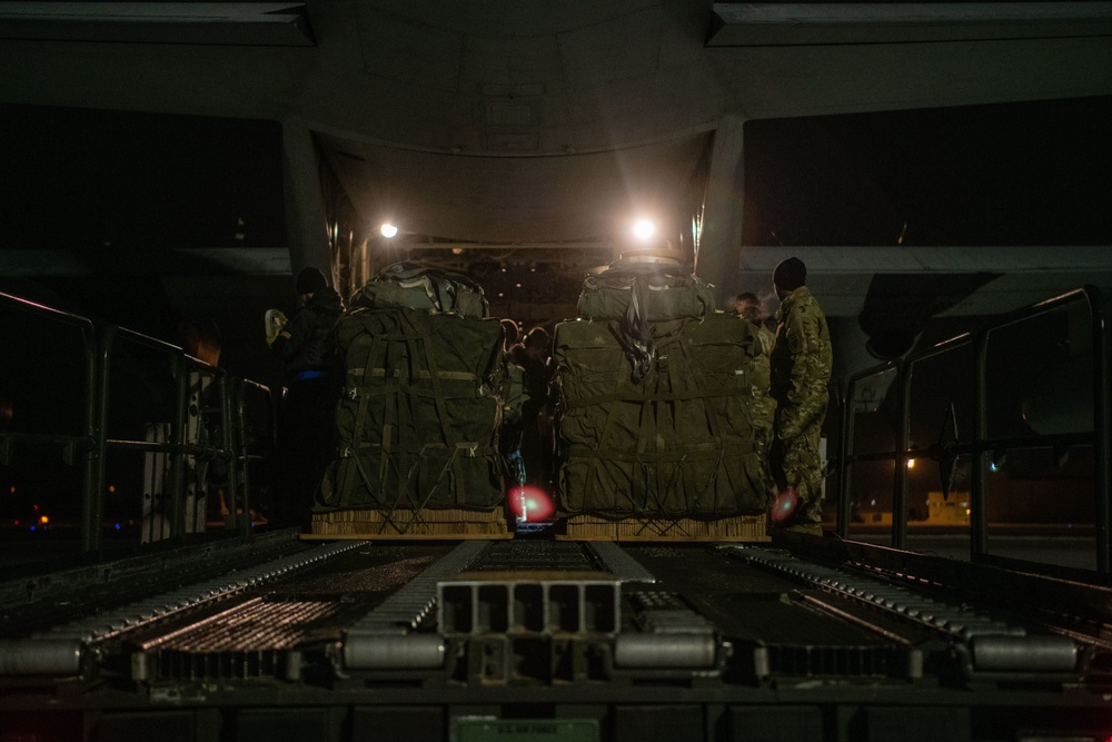 DVIDS - Images - Toys for Tots 2022: Container Delivery System Load ...