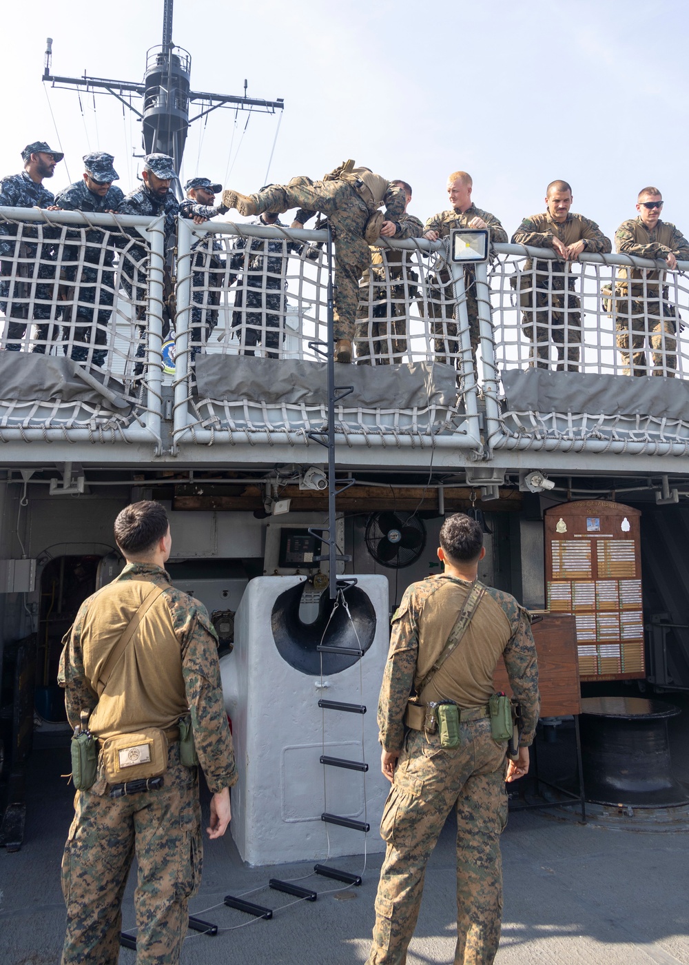DVIDS - Images - 13th MEU Maritime Raid Force VBSS SME Exchange [Image ...