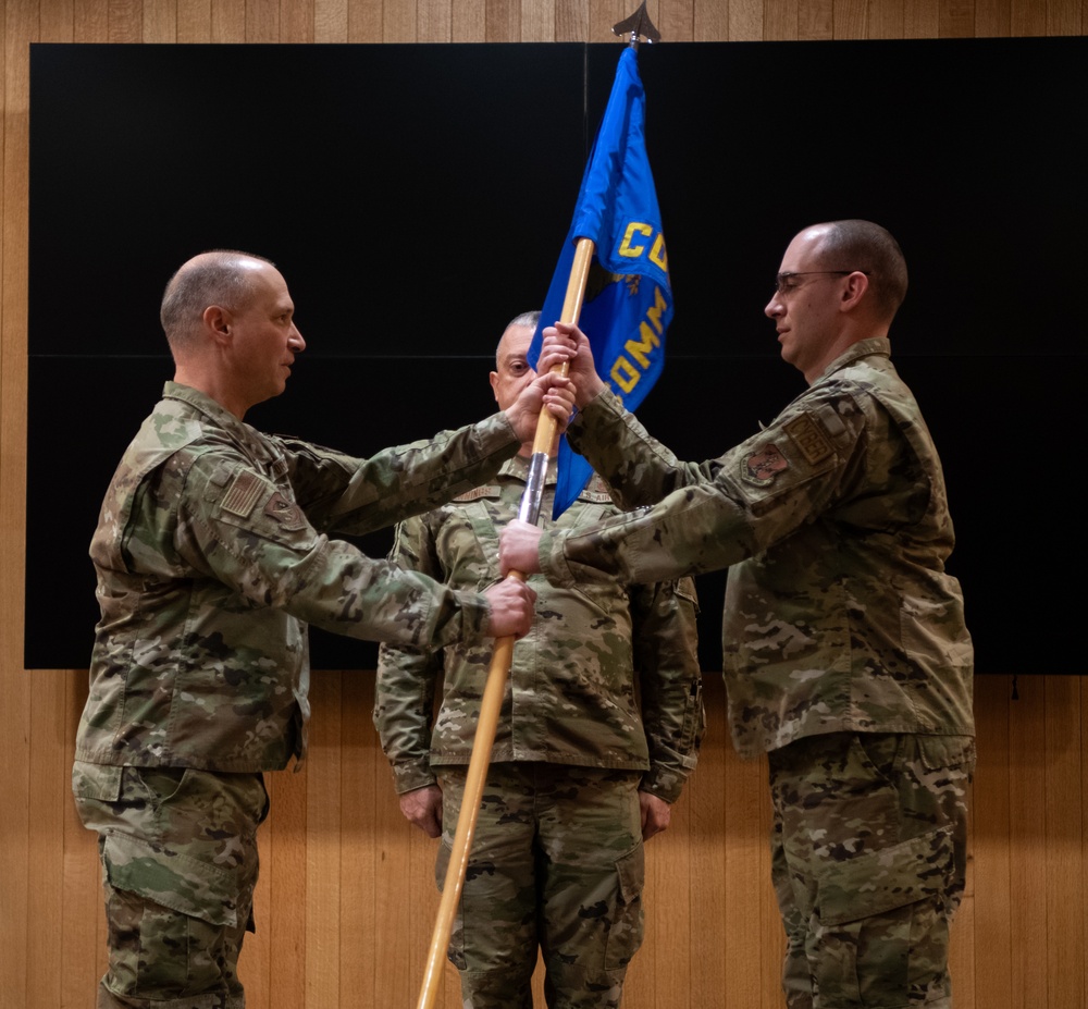 DVIDS - Images - 122nd Communications Flight welcomes new commander ...