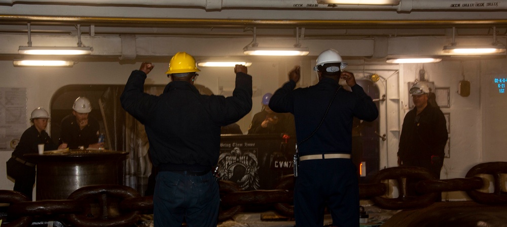 DVIDS - Images - Abraham Lincoln conducts an anchor drop test [Image 3 ...