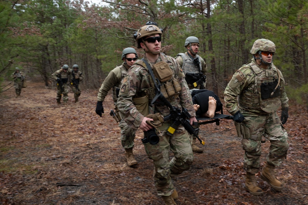 DVIDS - Images - Airman execute T-CCC during OTW pre-deployment training [Image 8 of 10]