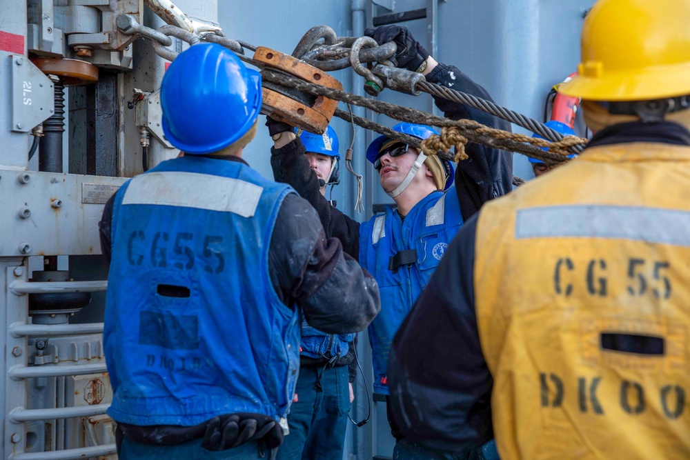 DVIDS - Images - USS Leyte Gulf (CG 55) Daily Operations [Image 2 of 8]