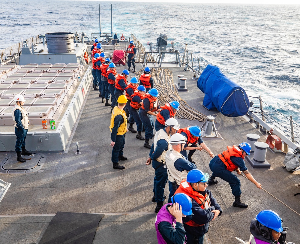 DVIDS - Images - USS Benfold Conducts Replenishment-at-sea with USNS ...