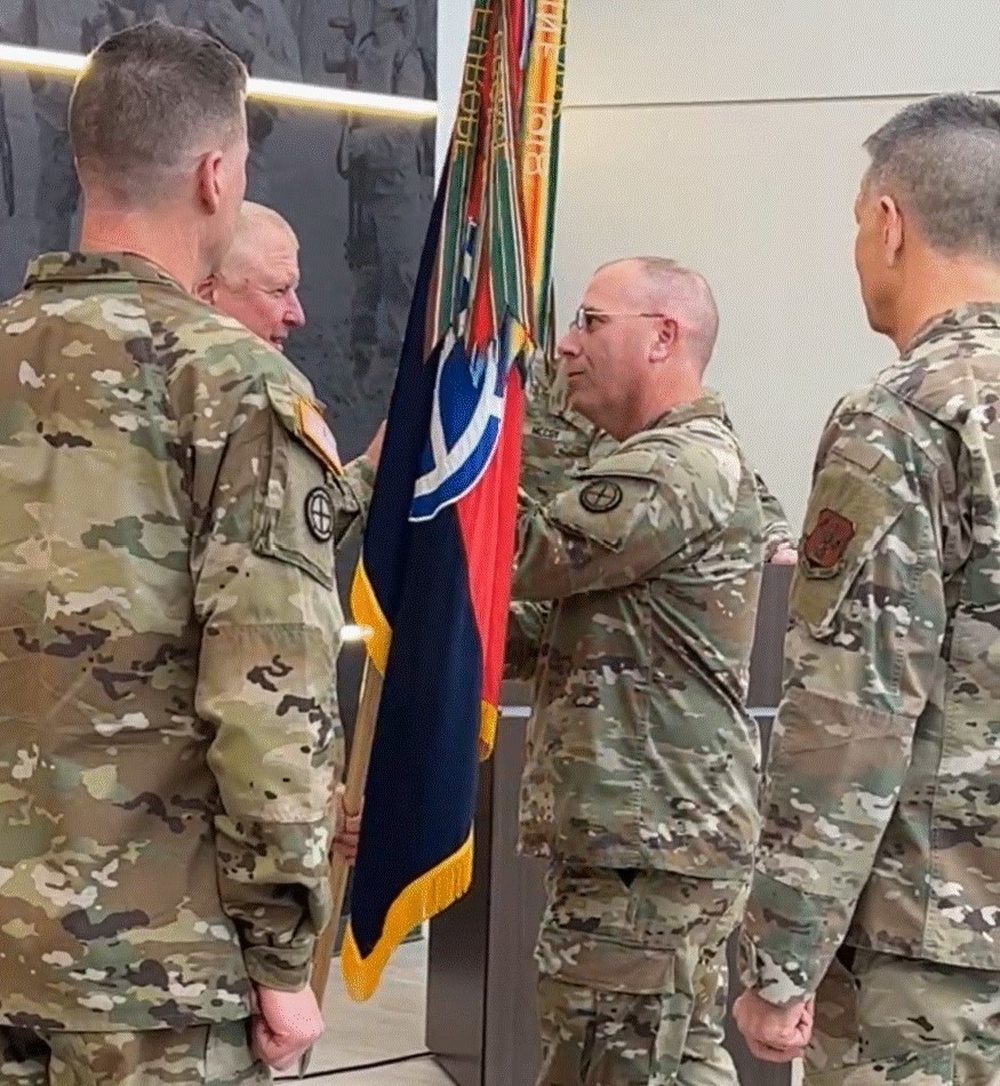 DVIDS - Images - Maj. Gen. Rueger assumes command of the 35th Infantry Division [Image 5 of 5]
