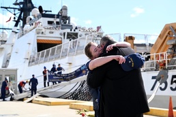 Coast Guard Cutter Munro returns from multi-month Alaska Patrol