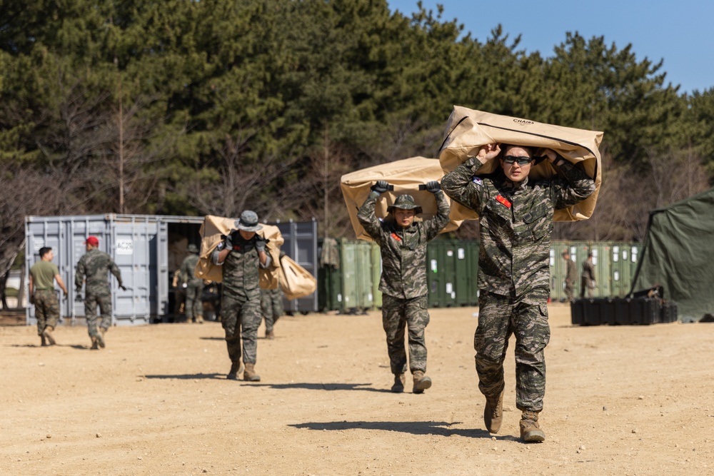 DVIDS - Images - U.S. and ROK Marines Work Together During Freedom ...