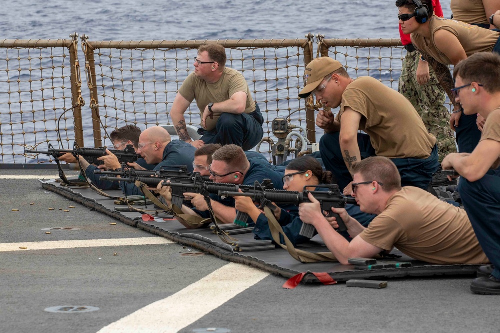 DVIDS - Images - Decatur Small Arms Qualification [Image 5 of 6]