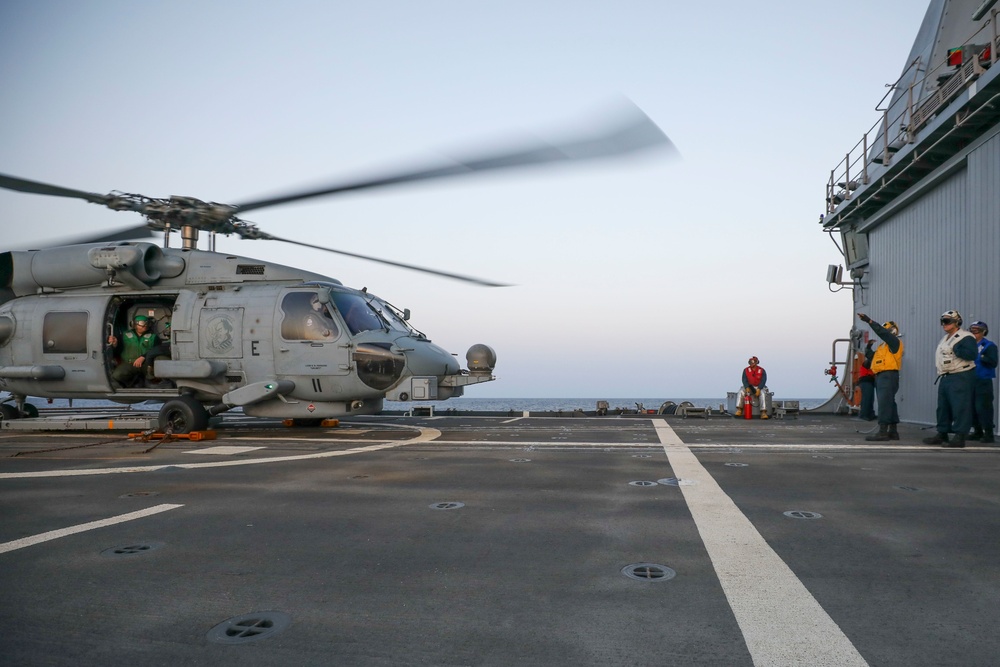 DVIDS - Images - Flight Quarters Aboard Shiloh [Image 6 of 6]