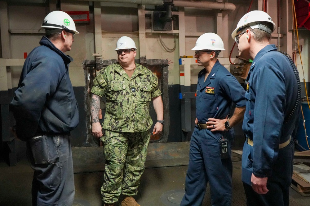 DVIDS - Images - CPR1 VISITS ESSEX [Image 5 of 5]