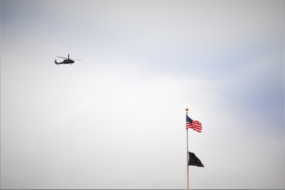 DVIDS - Images - Wisconsin National Guard UH-60 Black Hawk crew ...