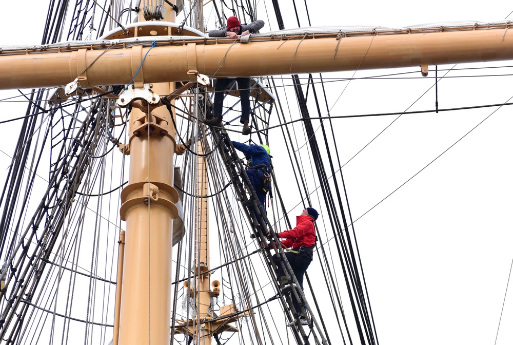 DVIDS - Images - USCGC Eagle personnel conduct maintenance on training ...