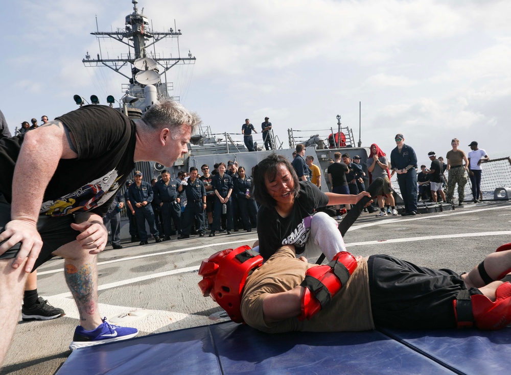 DVIDS - Images - USS Milius (DDG 69) Conducts Security Reaction Force Training [Image 4 of 4]