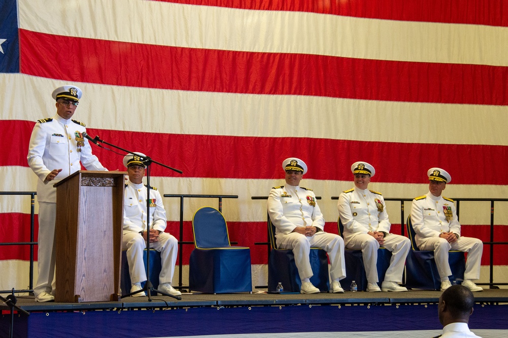 DVIDS - Images - Retirement Ceremony Aboard USS Boxer [Image 2 of 2]