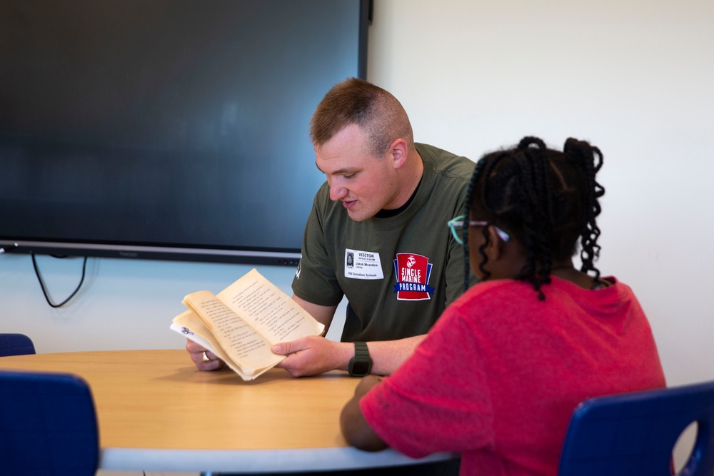 DVIDS - Images - Marines Educating Tomorrow's Leaders [Image 3 of 5]