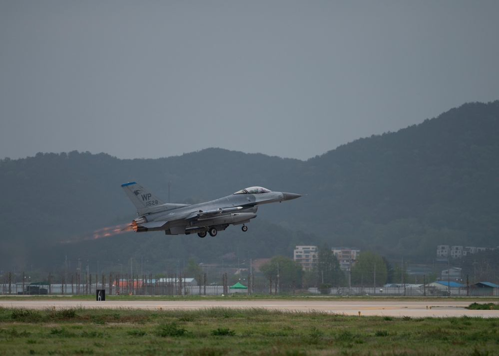 DVIDS - Images - Korea Flying Training 2023 sortie generation [Image 5 ...