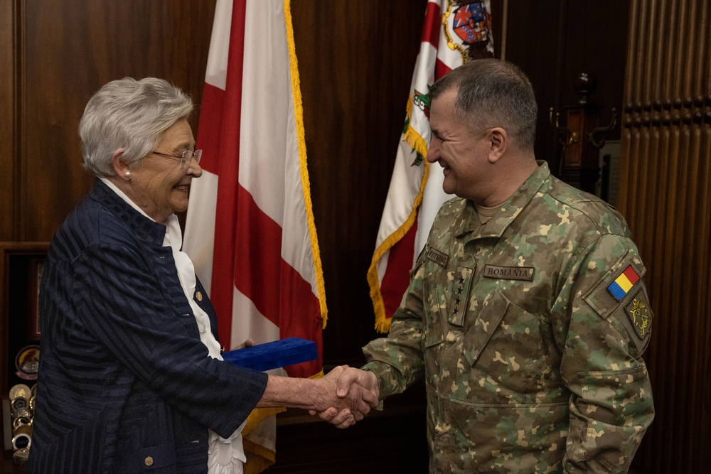 DVIDS - Images - Celebrating Partnership [Image 2 of 2]