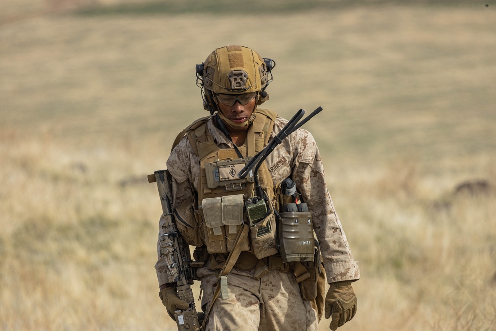 DVIDS - Images - Exercise Garnet Rattler: Marines conduct urban assault ...