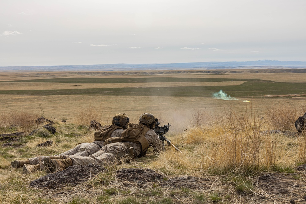 DVIDS - Images - Exercise Garnet Rattler: Marines conduct urban assault ...