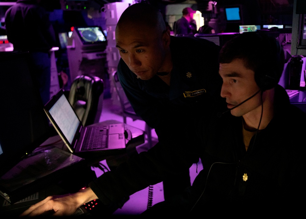 DVIDS - Images - USS John Finn (DDG 113) Conducts Bilateral Operation ...