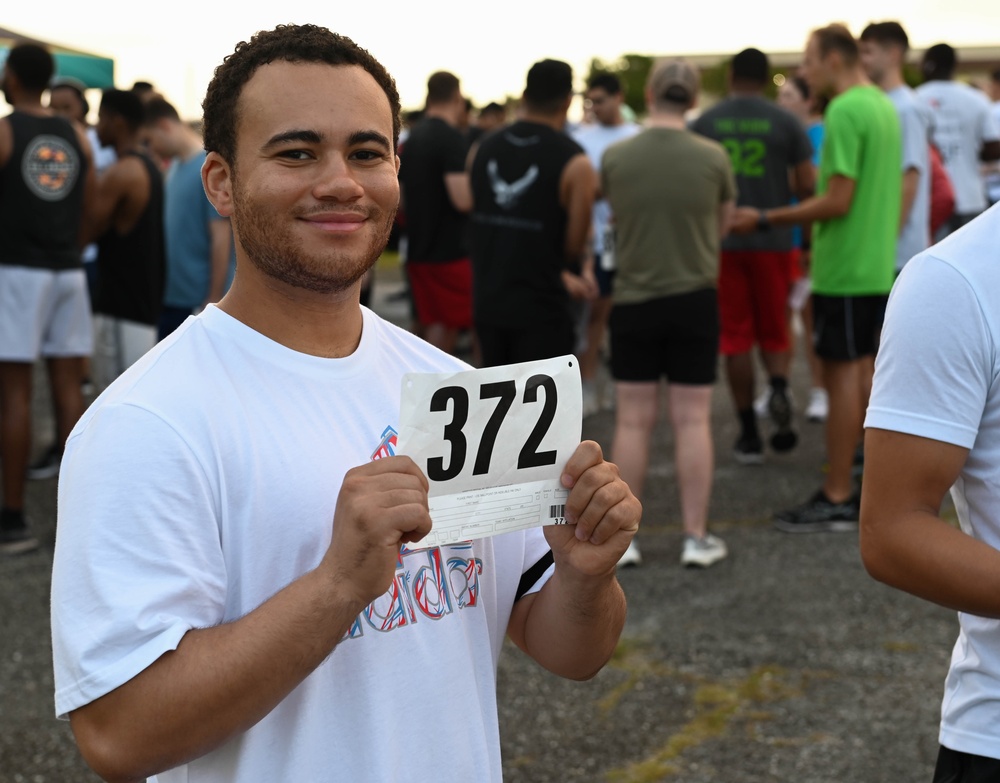 DVIDS - Images - Andersen Teal Color SAPR 5K Run [Image 1 of 5]