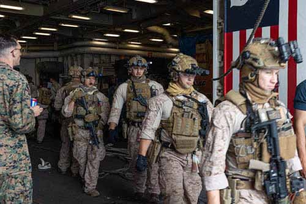 DVIDS - Images - MSPF conducts VBSS during ARGMEUEX [Image 4 of 11]