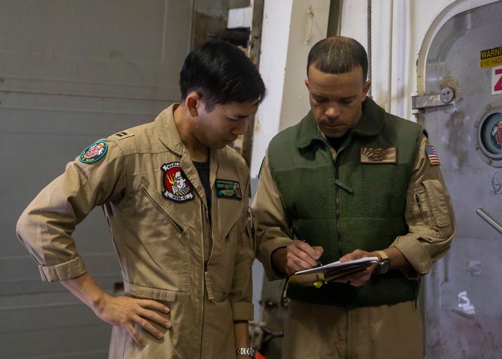 DVIDS - Images - Sailors Conduct Helicopter Maintenance Aboard USS John ...