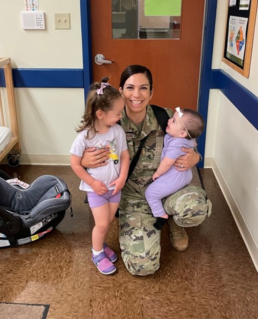 DVIDS - Images - Arielle Buchanan with her kids [Image 7 of 12]