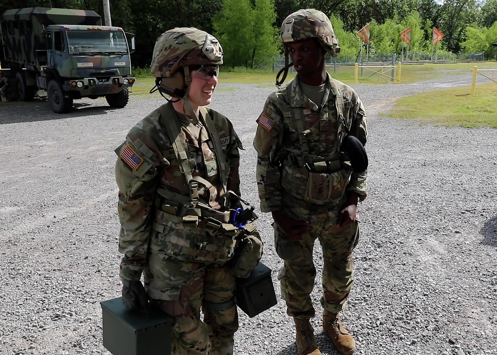 DVIDS - News - Range Medics Fighting The Heat