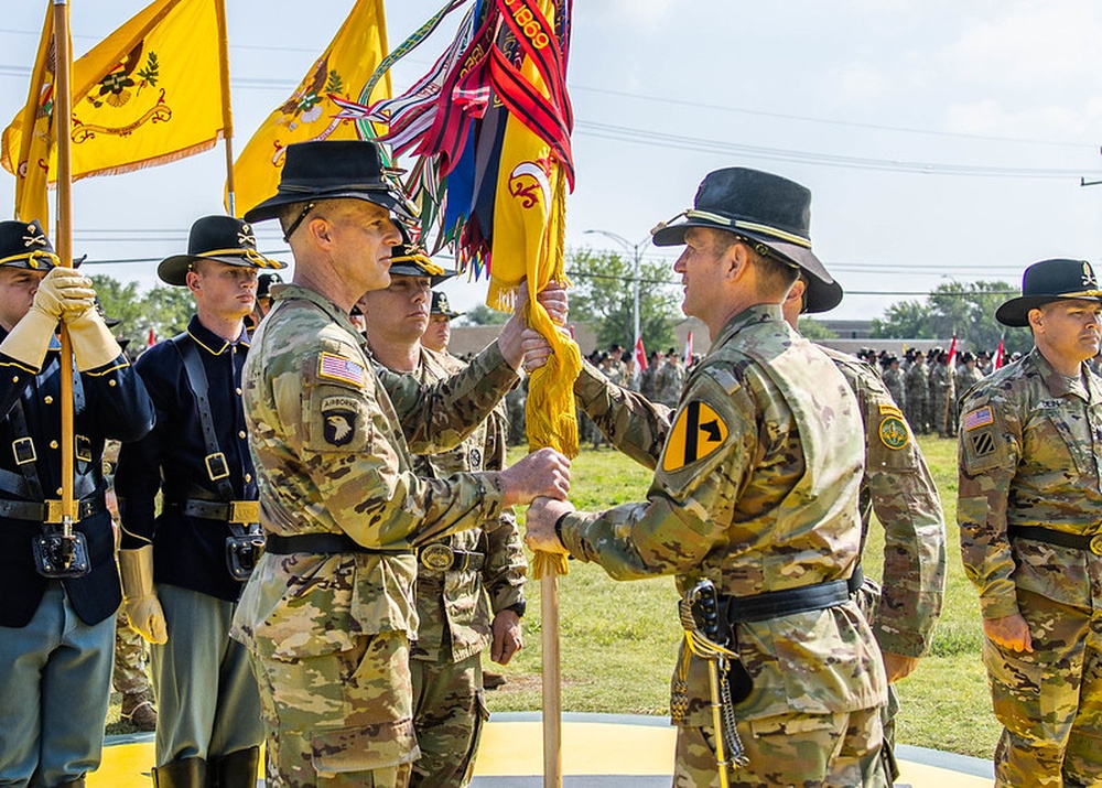 DVIDS - News - Brave Rifles Welcomes New Command Team