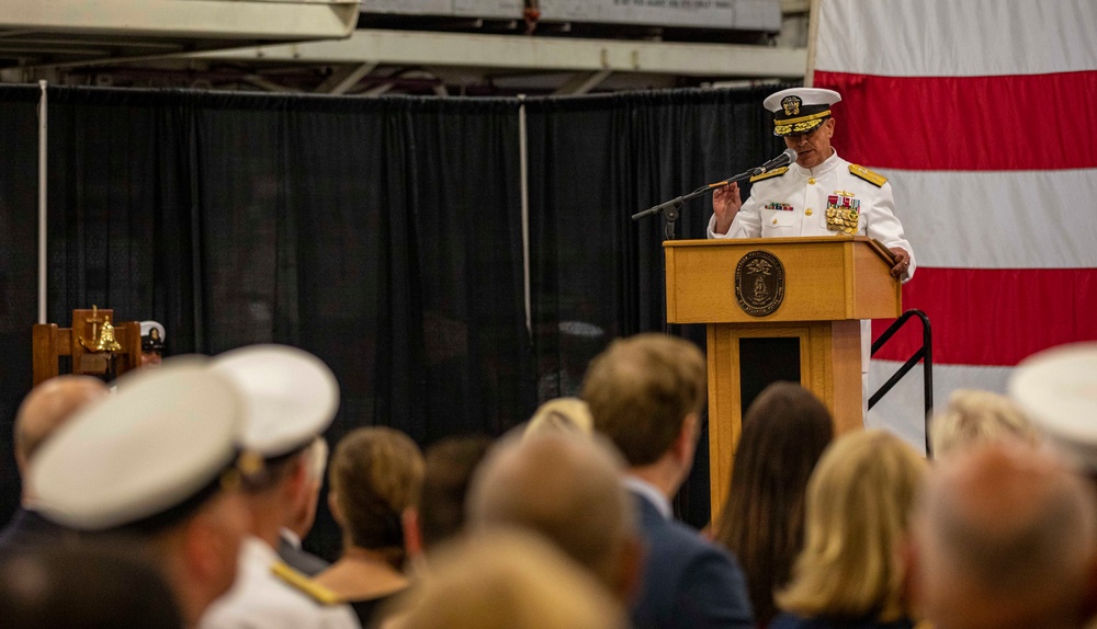 DVIDS - Images - SURFLANT holds Change of Command Ceremony aboard Wasp ...
