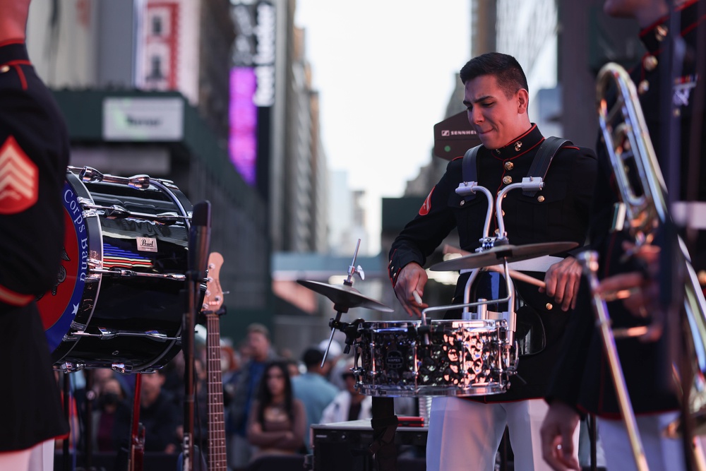 DVIDS - Images - Quantico Marine Brass Band performs at Times Square ...