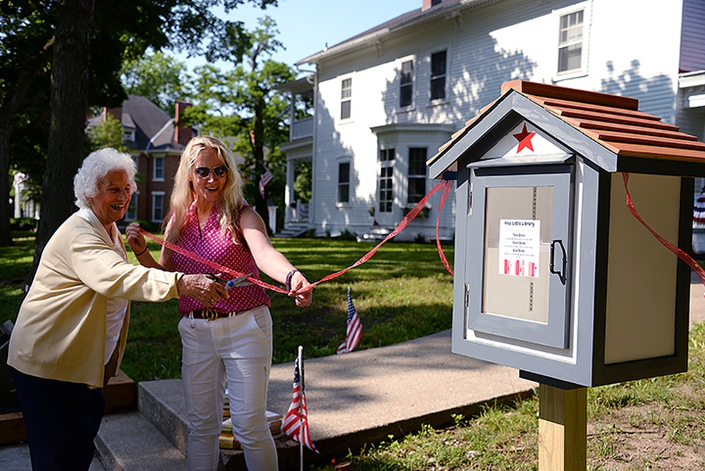 DVIDS - News - Free little neighborhood library opens for book exchanges