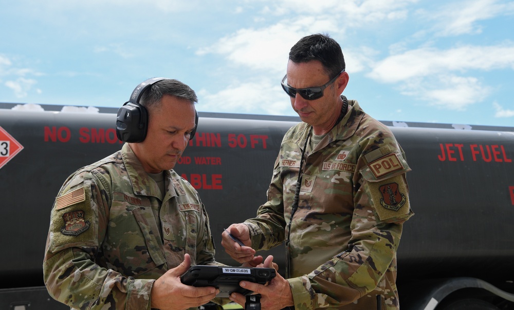 DVIDS - Images - 149FW Jet Refuel [Image 3 of 4]