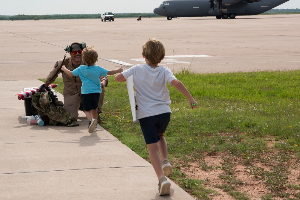 Dvids Images Dyess Welcomes 317th Aw Airmen Back From Deployment