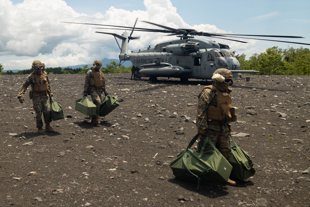 DVIDS - Images - SHINKA | CLB-4 Conducts HST Operations [Image 3 of 8]