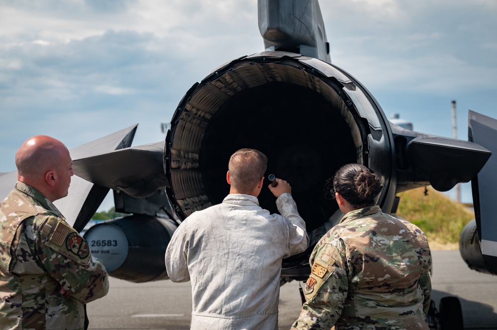 DVIDS - Images - Guard Airmen Recover Aircraft During Air Defender 2023 ...