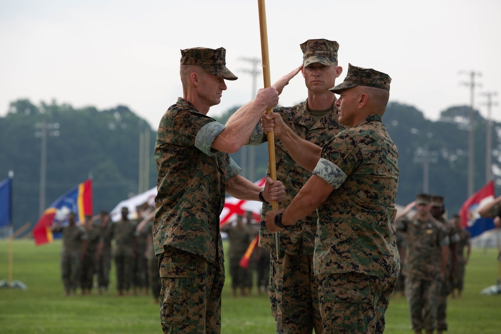 DVIDS - Images - MCIEAST H&S Battalion Change of Command [Image 5 of 12]