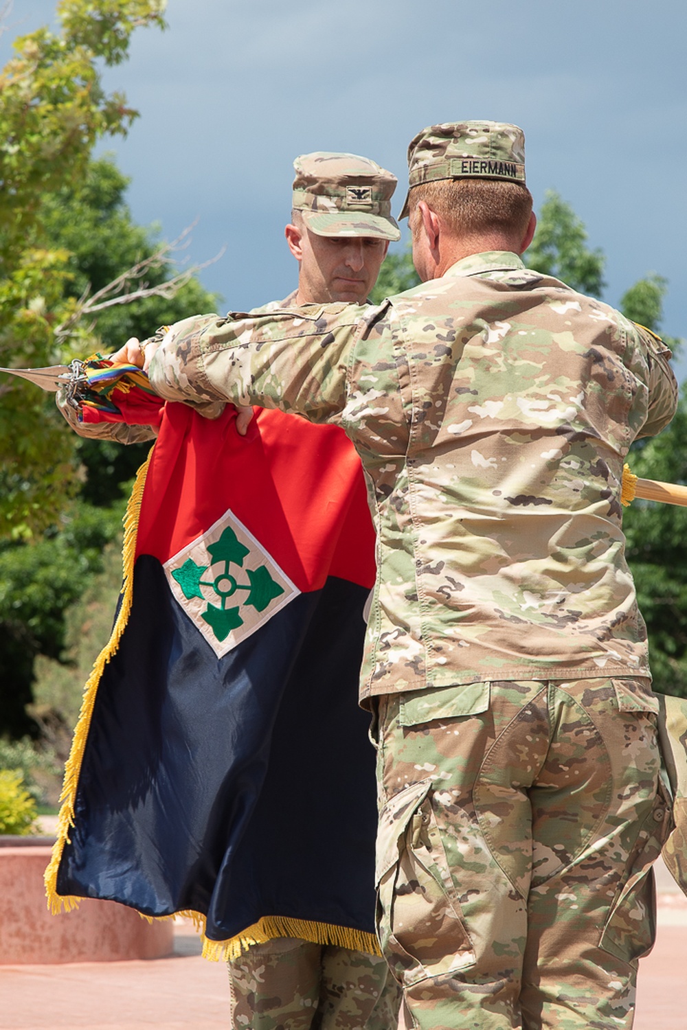 DVIDS - Images - 2SBCT Assumption of Command [Image 2 of 3]